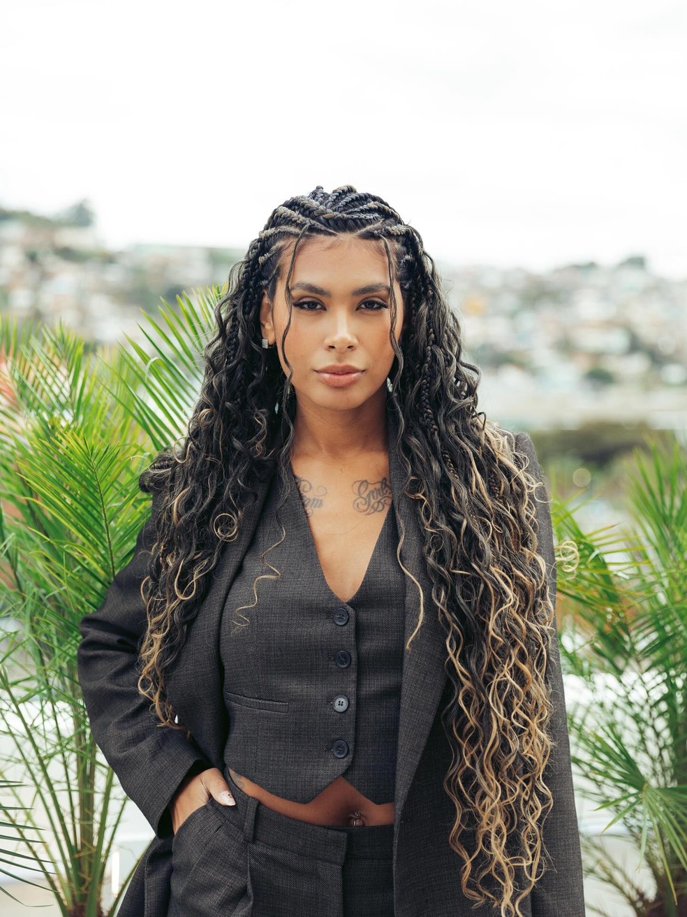 Pocah se despede de tranças e mostra cabelos sem mega hair; veja antes ...