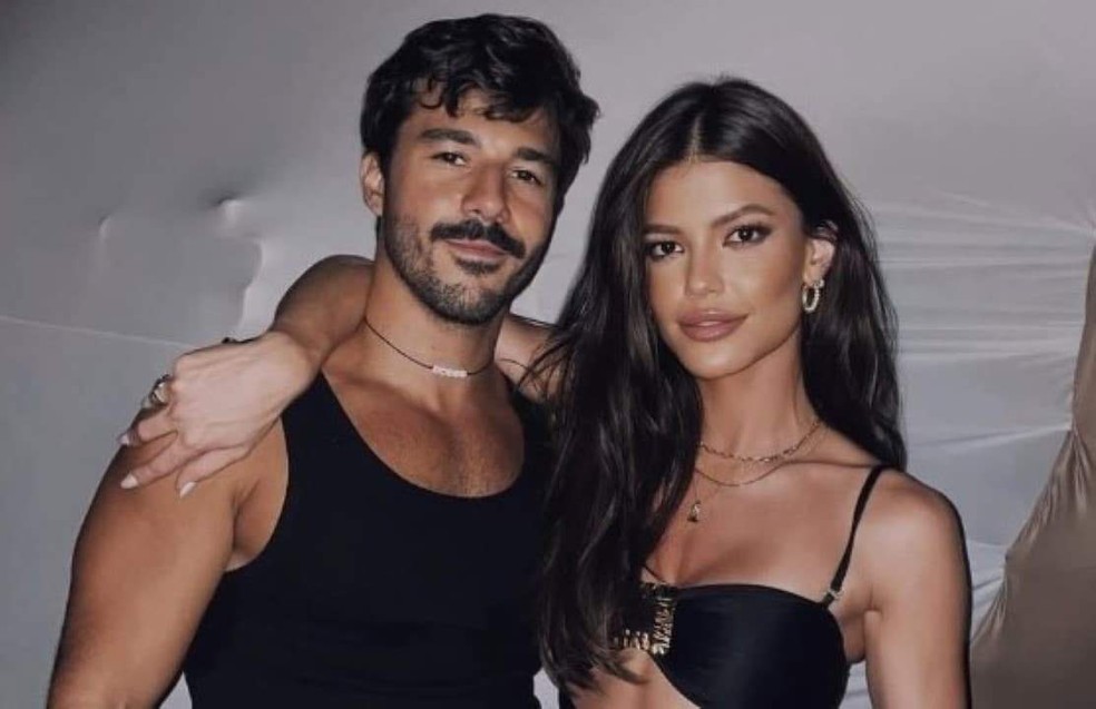 BBB 25: Anna Rita Cerqueira explica por que Vitória Strada escolheu Mateus em vez do namorado ...