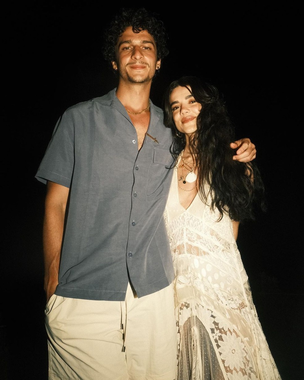 Manu Gavassi posta foto de beijo em namorado e se declara: 'Bonitinhos ...