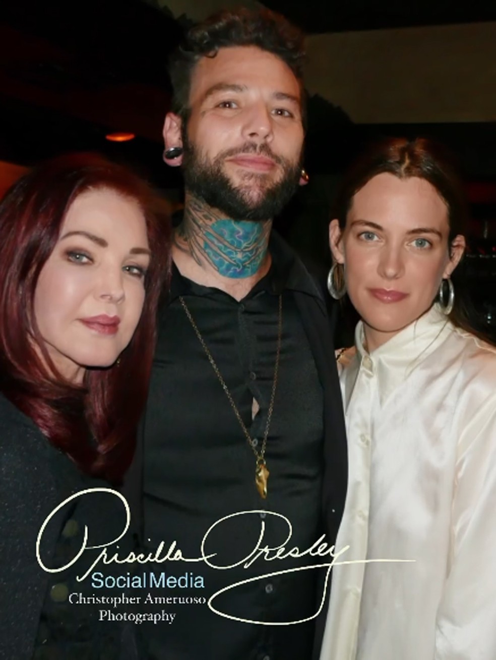 Viúva de Elvis Presley ganha festa surpresa de filho que tem com ...