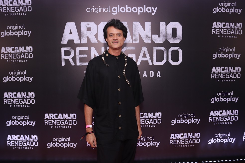 Marcello Melo Jr., Erika Januza e elenco lançam terceira temporada de ...