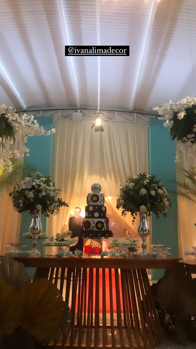 BBB 24: Mani Rêgo 'reencontra' o namorado em festa com tema Davi Líder; vídeos