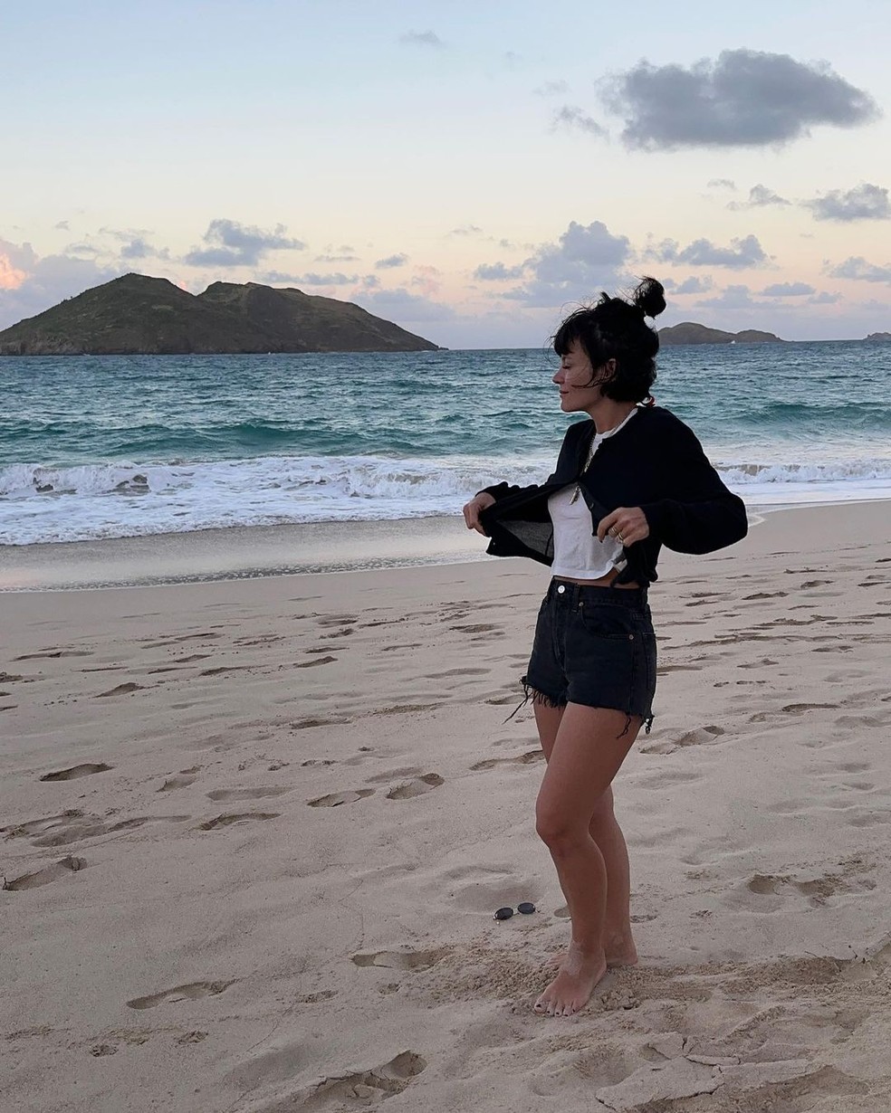 Lily Allen aproveita clima de romance com o marido, David Harbour, em ...