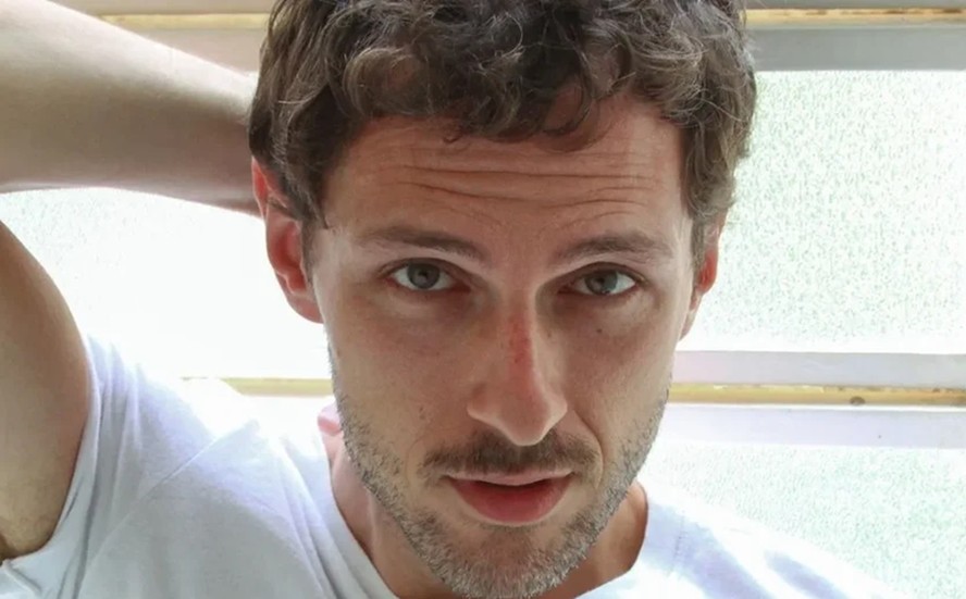 Vale Tudo: Filho que Odete Roitman mantém escondido é vivido por ...