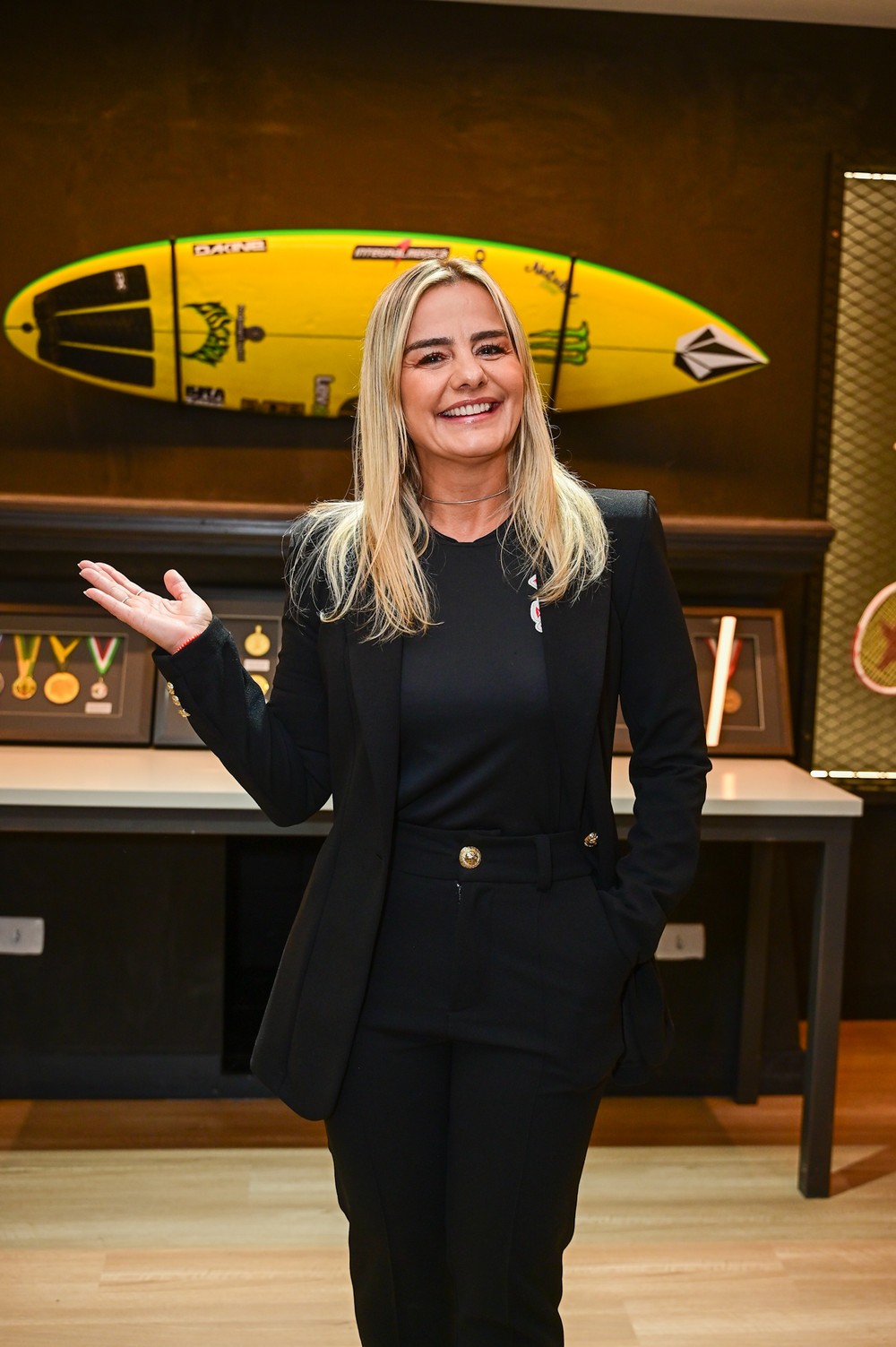 Milene Domingues prestigia ex-marido Ronaldo e filho, Ronald, em ...