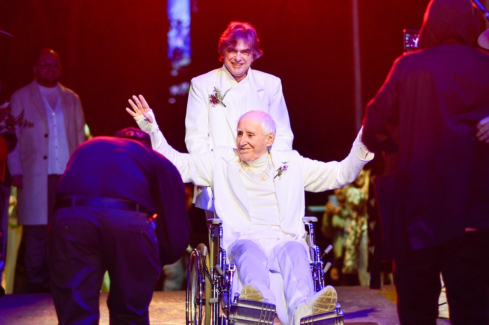 Zé Celso se casou aos 86 anos com Marcelo Drummond, amor da vida inteira