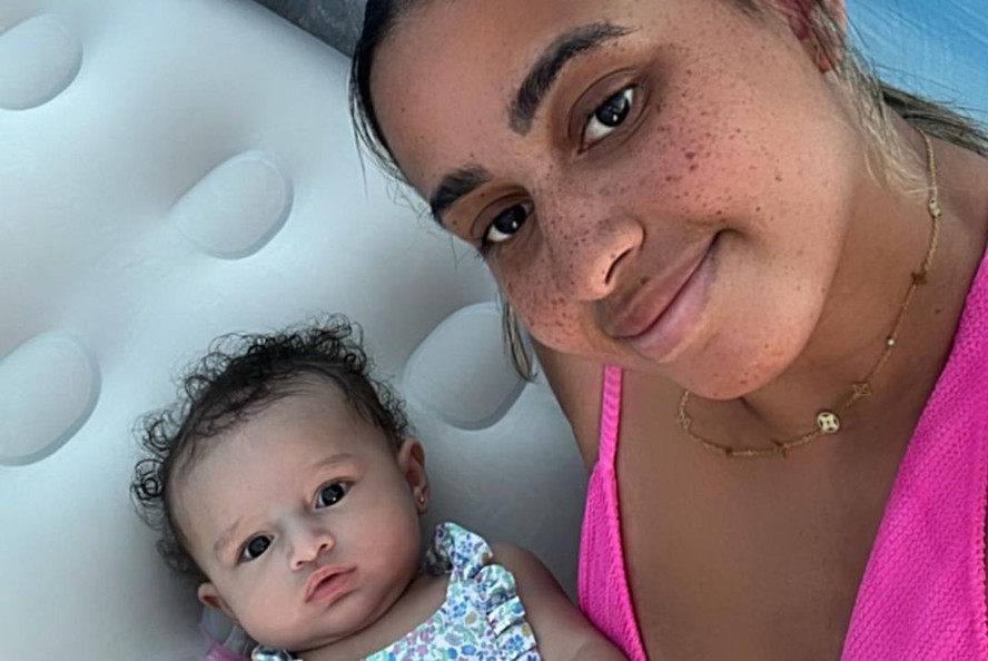 MC Loma celebra 5 meses da filha: 'Você curou a mamãe'