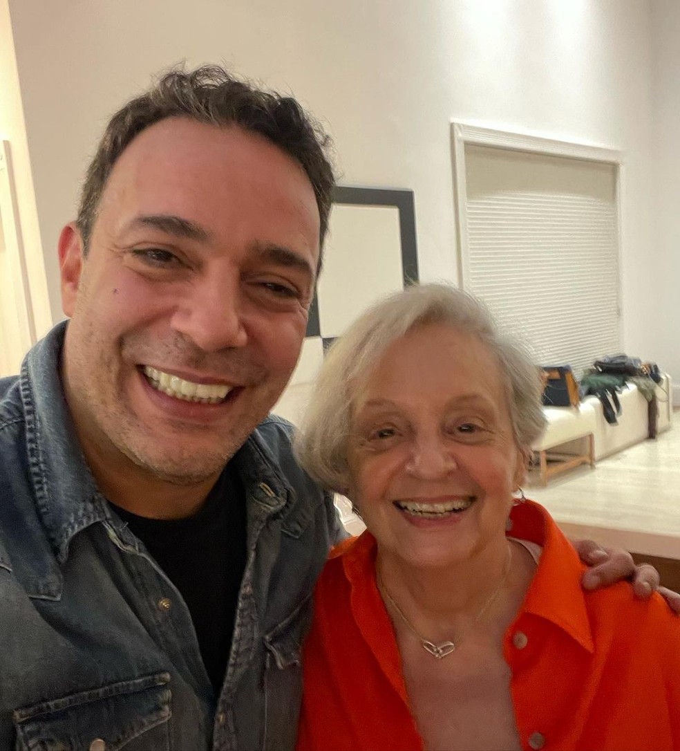 Marcelo Medici almoça com grandes atores e elogia: 'Olha o peso dessa foto'