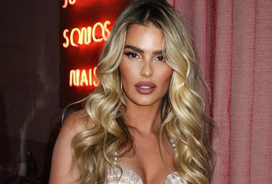 Em meio a boatos de affair com MC Daniel, Yasmin Brunet lamenta solteirice: 'Gosto de namorar'