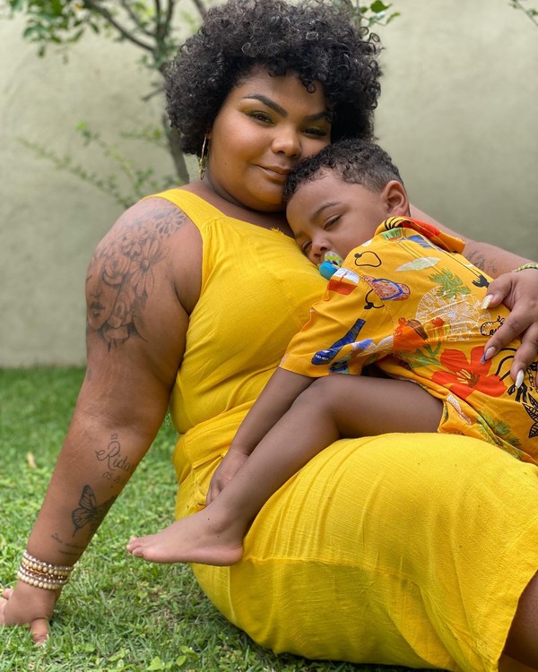 Flora Cruz presta homenagem ao filho: 'Meu motivo para continuar'