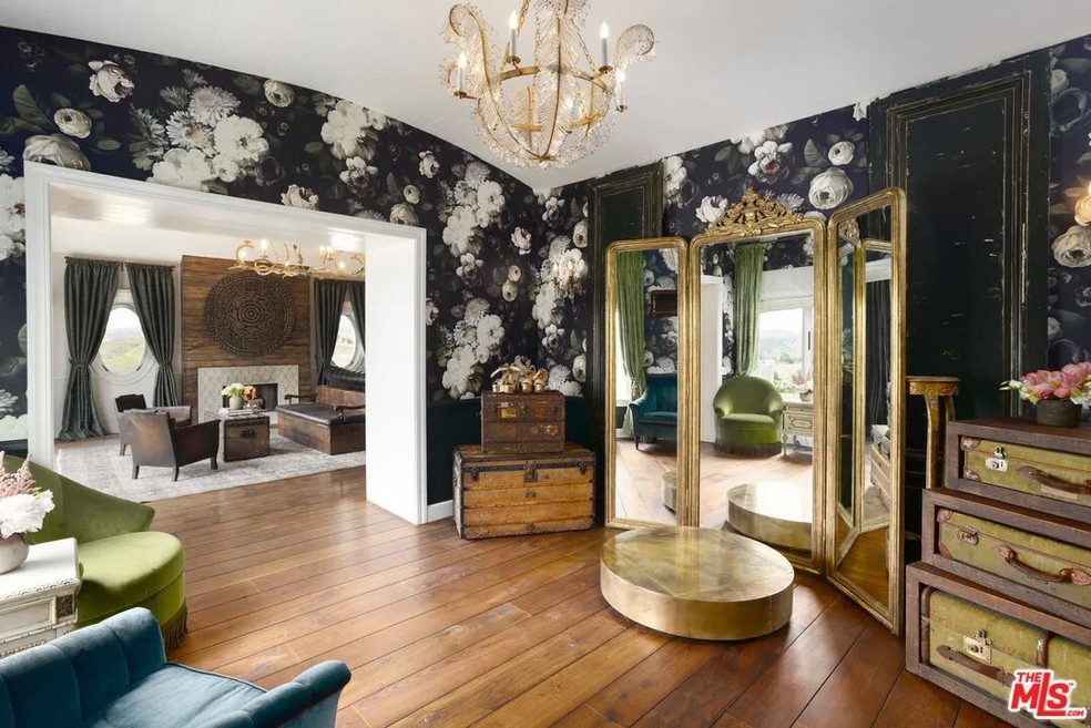 Jessica Simpson coloca casa à venda por R$ 108 milhões após separação