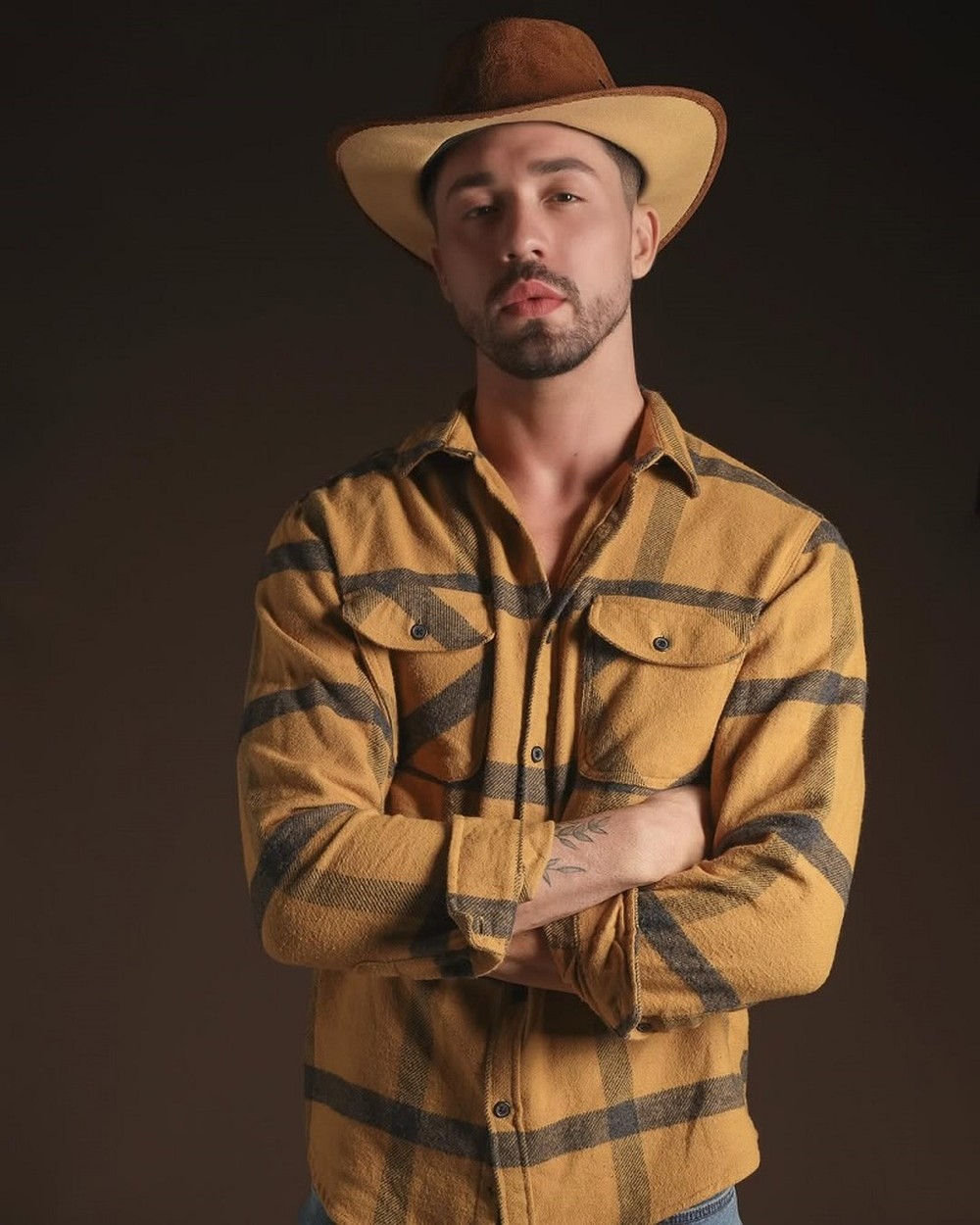 Vencedor de reality, pai assassinado e 'barraqueiro': Saiba quem é Rico ...