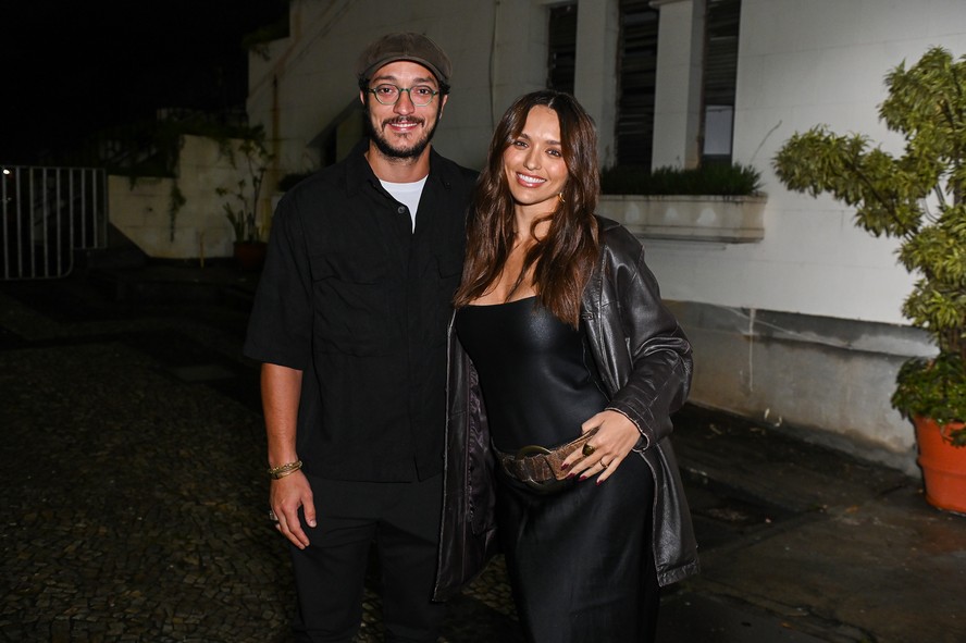 Rafa Kalimann curte festival com o namorado, Allan Souza Lima