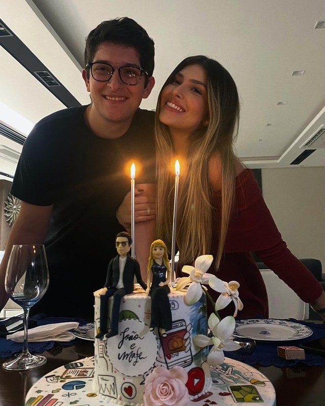Carlos Alberto de Nóbrega e Andréa Nóbrega celebram os 24 anos dos gêmeos
