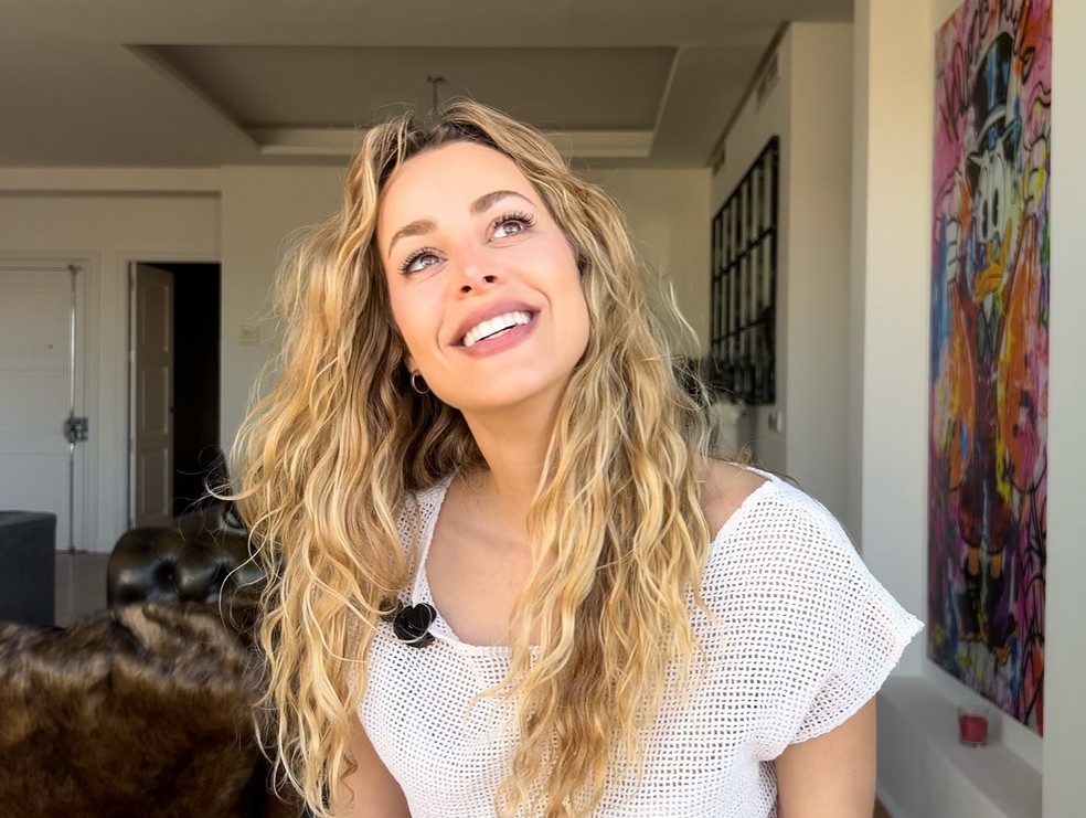 Alejandro Sanz é clicado em clima de romance com atriz; saiba quem é