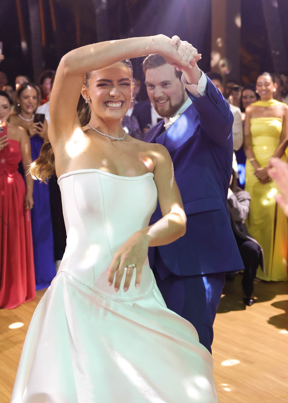 Luma César se emociona com homenagem do marido em casamento no Ceará; vídeo