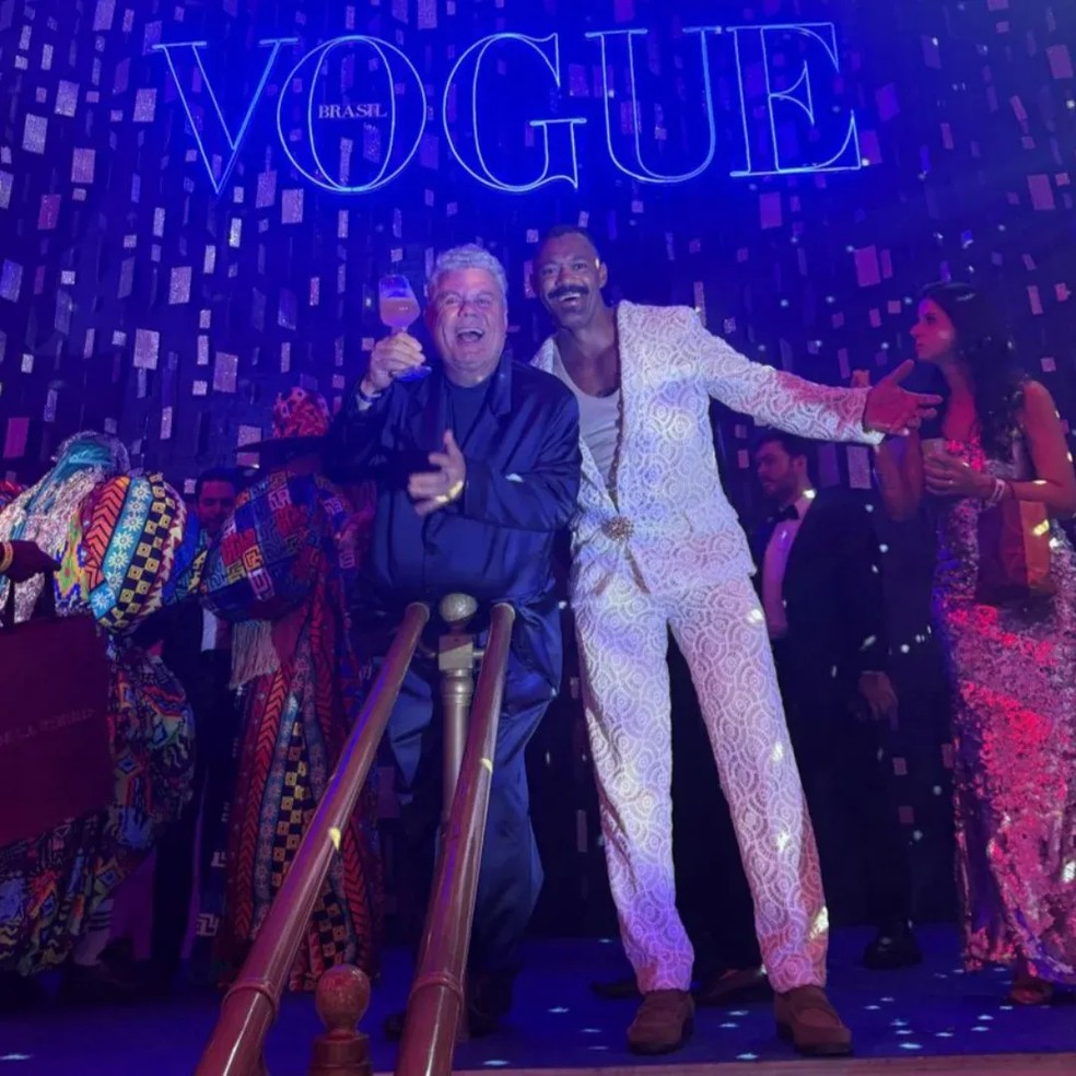 Milton Cunha sobre o novo namorado, Vitor Moraes: 'Companheiro, me acompanha e cuida de mim'