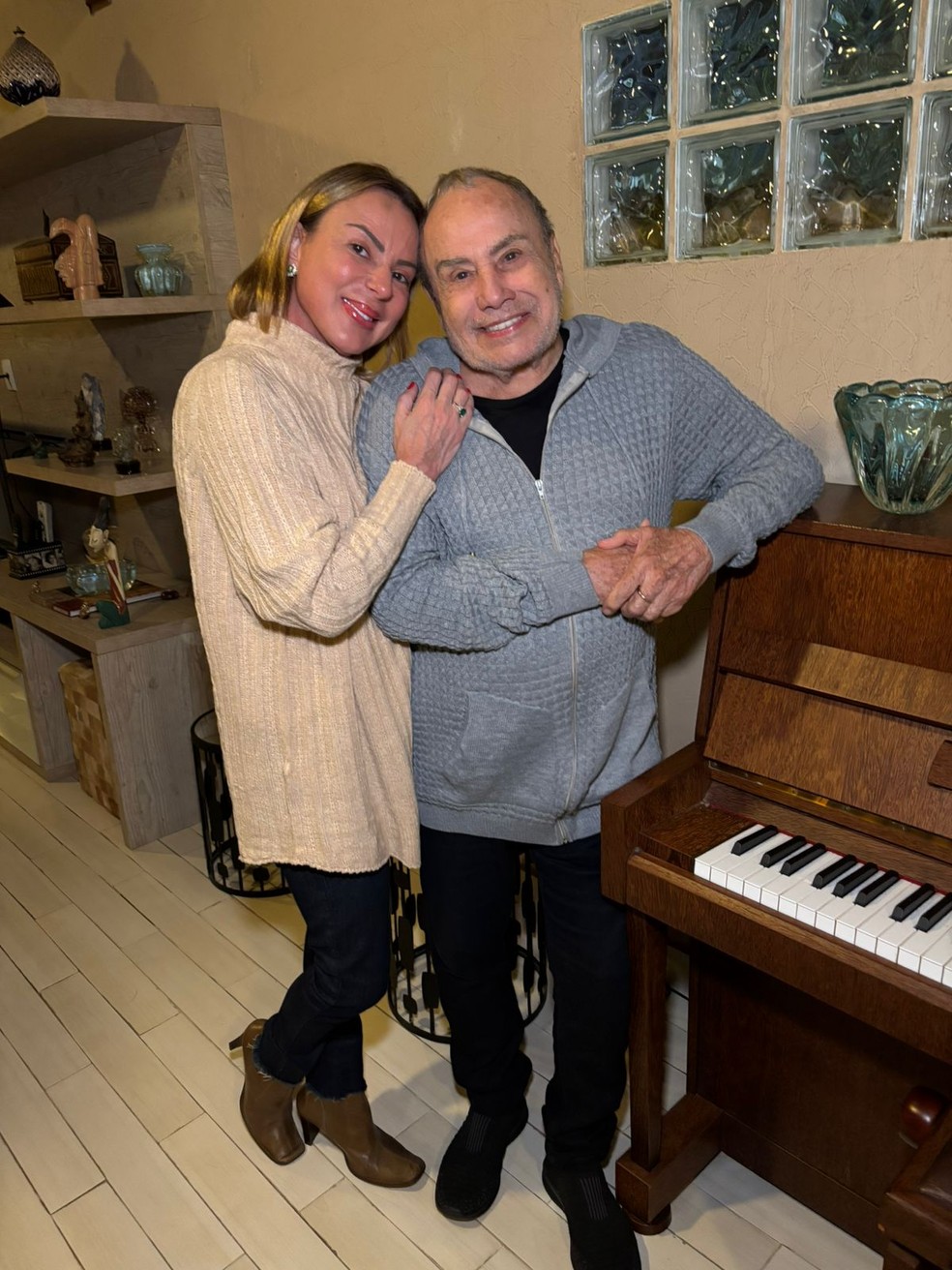 No Dia dos Namorados, Stênio Garcia e Mari Saade revelam como mantêm a ...