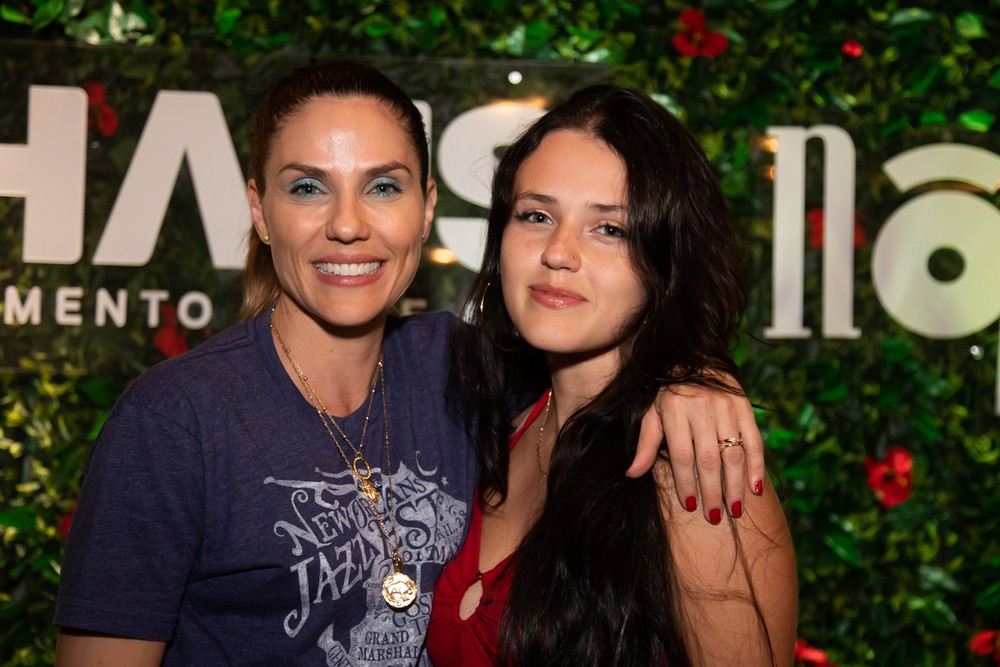 Rafaela Mandelli faz aparição rara com Catarina, sua filha com Marcelo ...