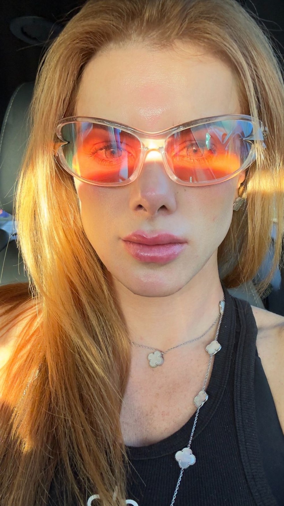 De biquíni, Deborah Albuquerque mostra fotos de viagem a Miami; veja