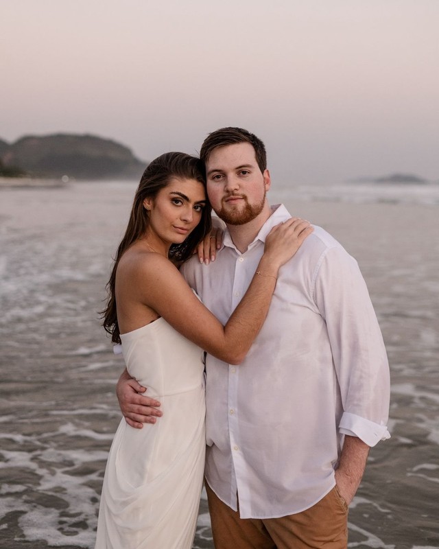 Luma Cesar, filha de Elaine Mickely e César Filho, faz ensaio pré ...