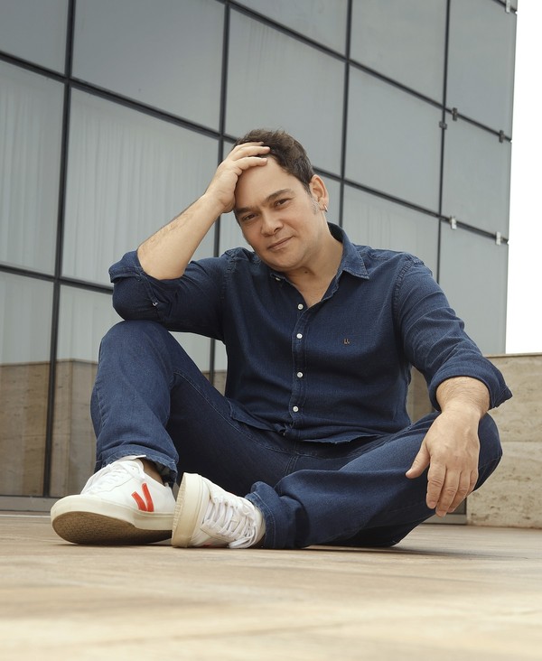 Claudio Gabriel, o Tadeu de 'Terra e Paixão', dá volta por cima ...