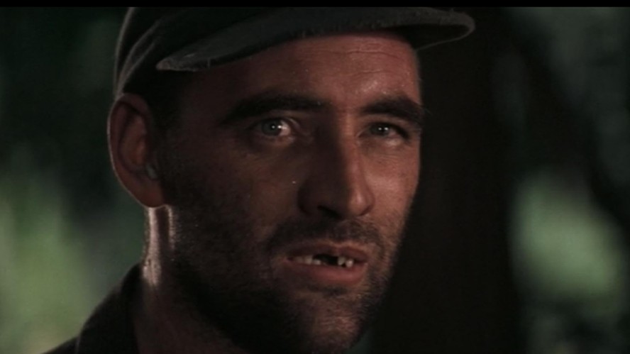 Ator de clássico do cinema 'Amargo Pesadelo' morre em acidente de carro