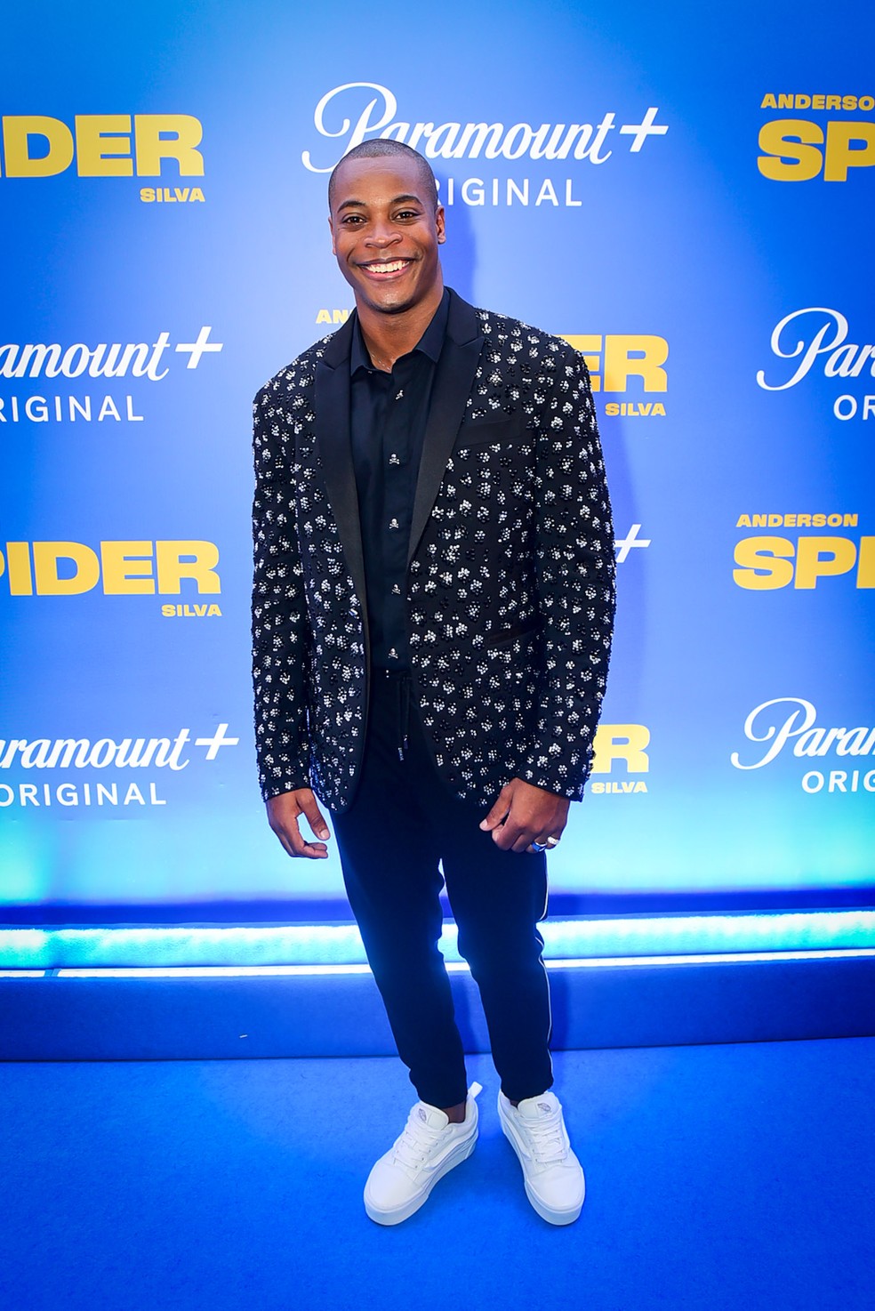 Ator que vive Anderson Silva em série nocauteou lutador no 1º treino de MMA: 'Desmaiou'