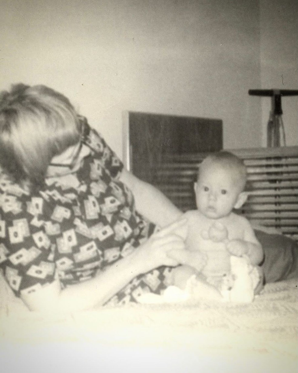 Morre mãe dos atores Selton e Danton Mello aos 83 anos