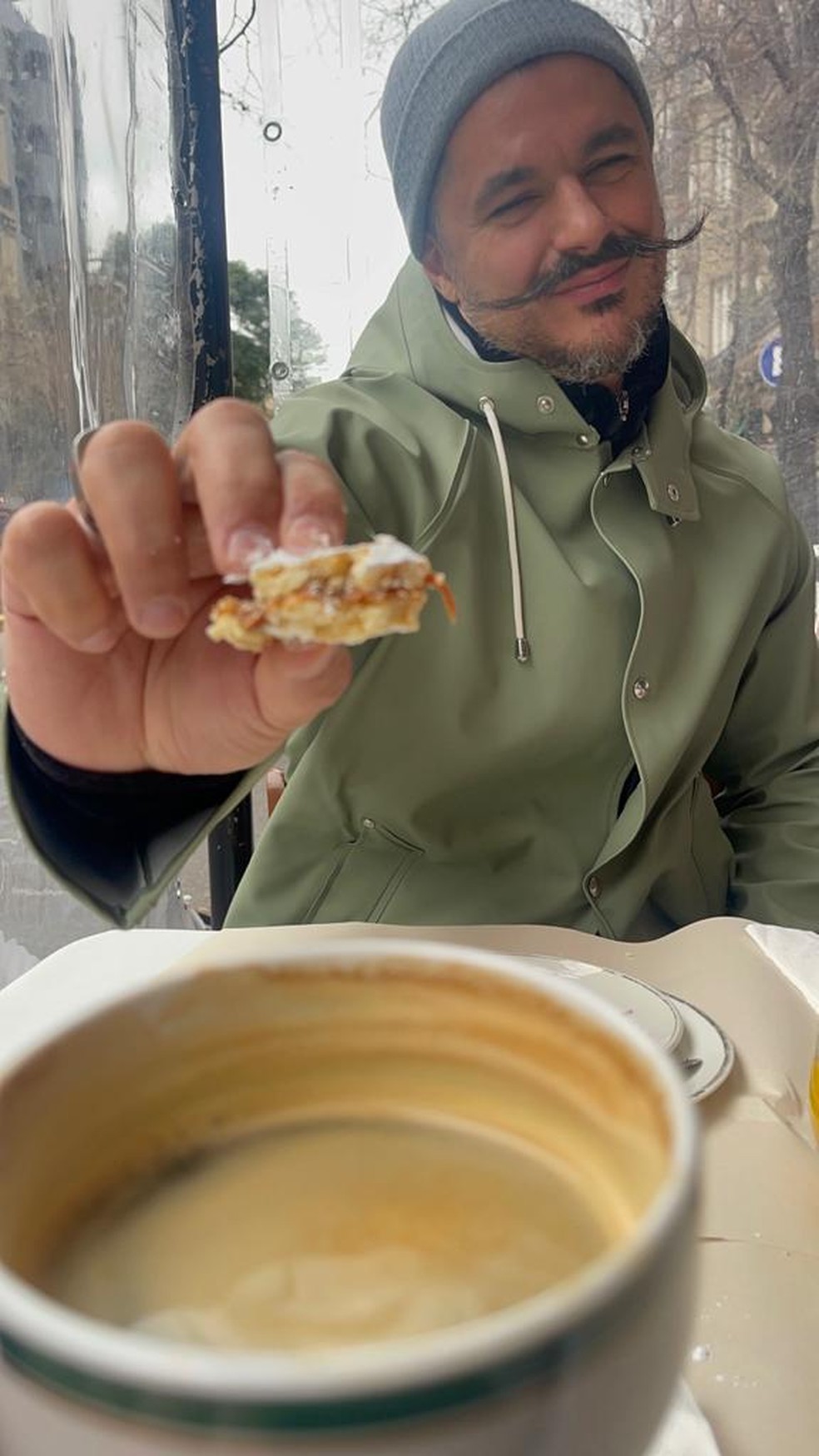 Priscila Fantin e Bruno Lopes fazem viagem romântica para Buenos Aires