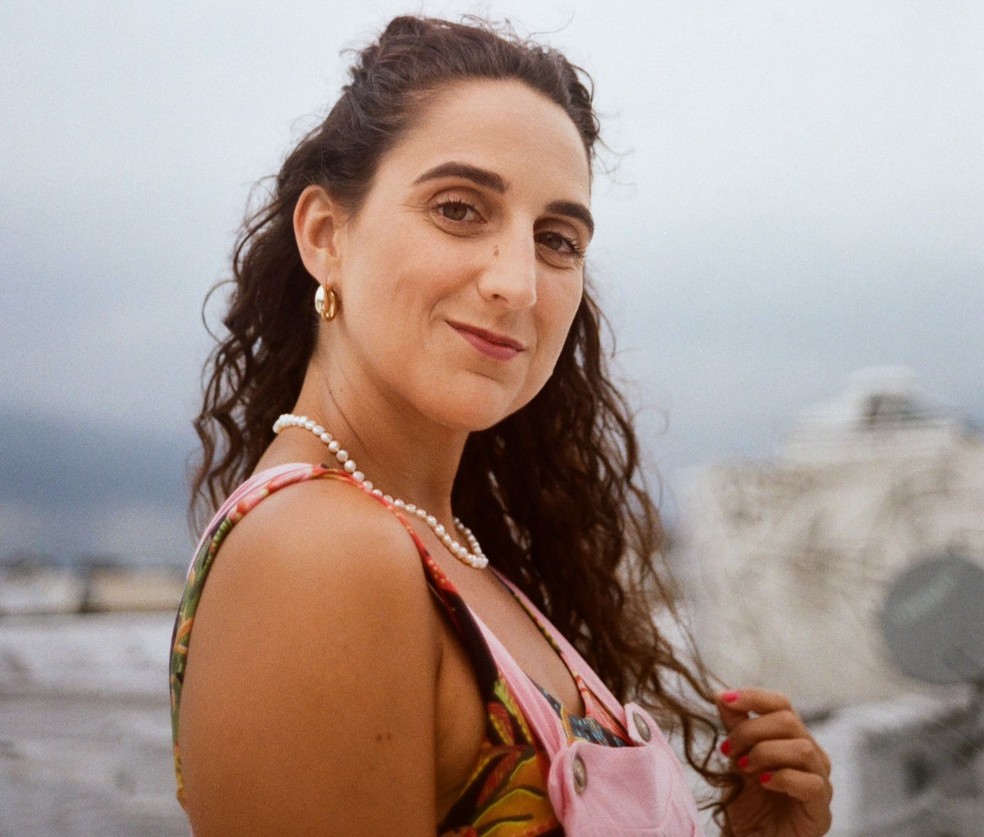 Conheça Juliana Suaide, a atriz brasileira por trás do sucesso 'Dance ...