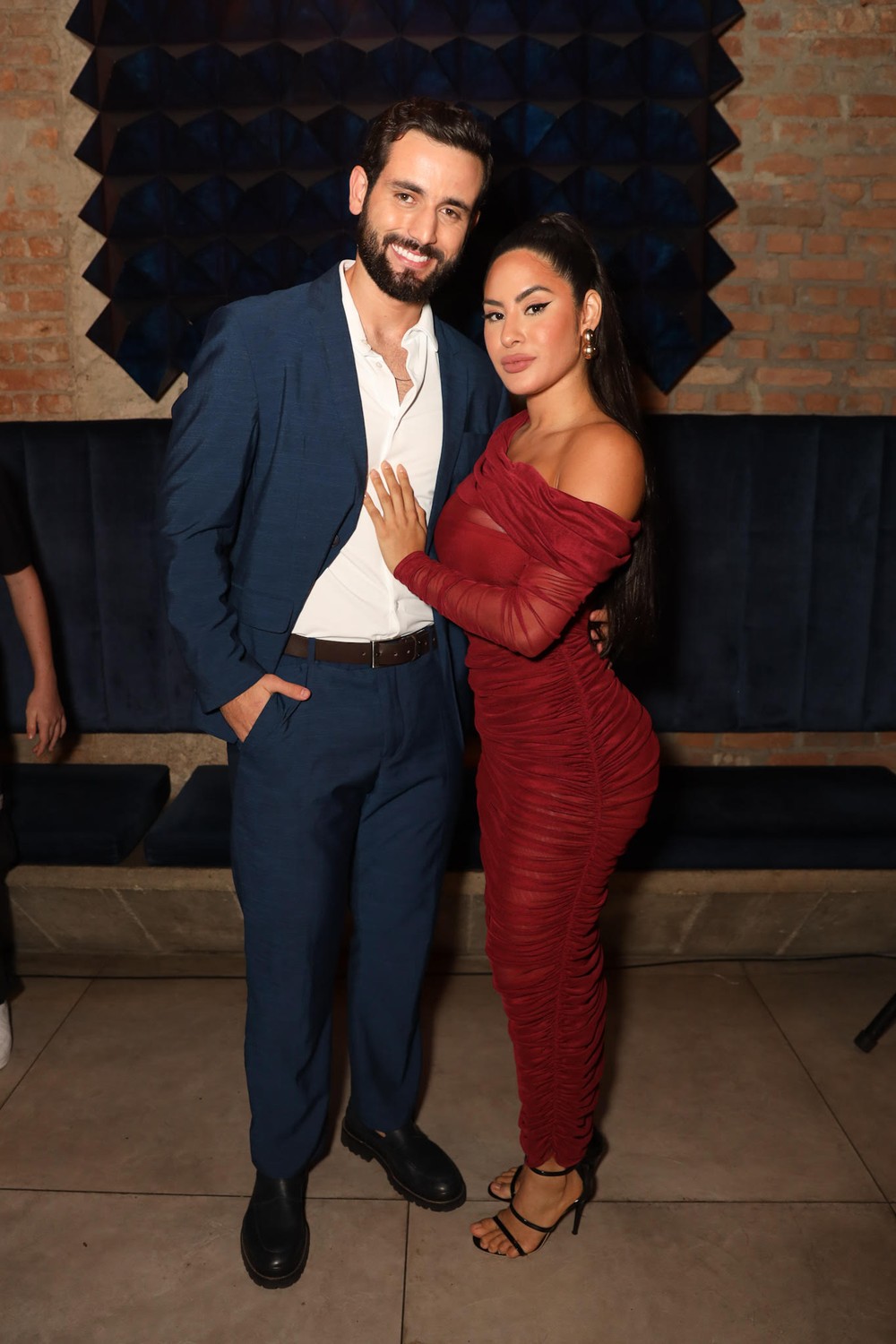 Jayme Monjardim celebra carreira e recebe carinho de Rodrigo Faro ...