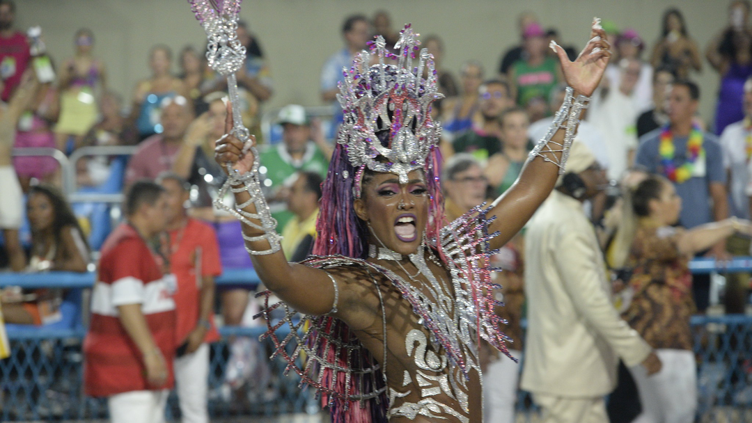 Saiba tudo sobre: Mayara Lima | Rainha de bateria da Paraíso do Tuiuti