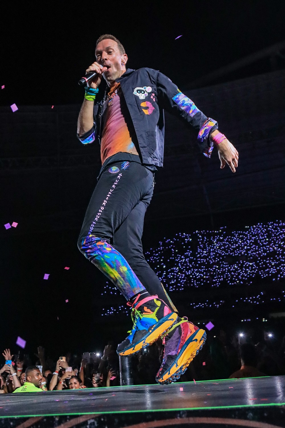 Coldplay canta com filhos de Caetano Veloso no primeiro show da turnê ...