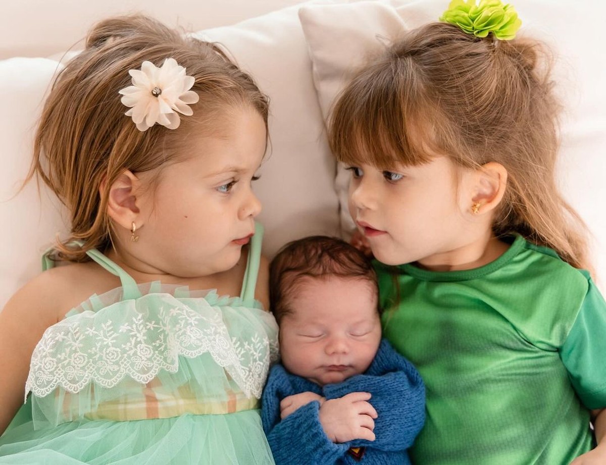 Virginia mostra ensaio dos três filhos: 'É lindo ver esse amor puro e ...