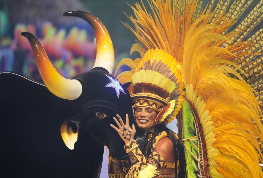 Parintins 2024: Caprichoso é o Boi-bumbá campeão do Festival Folclórico