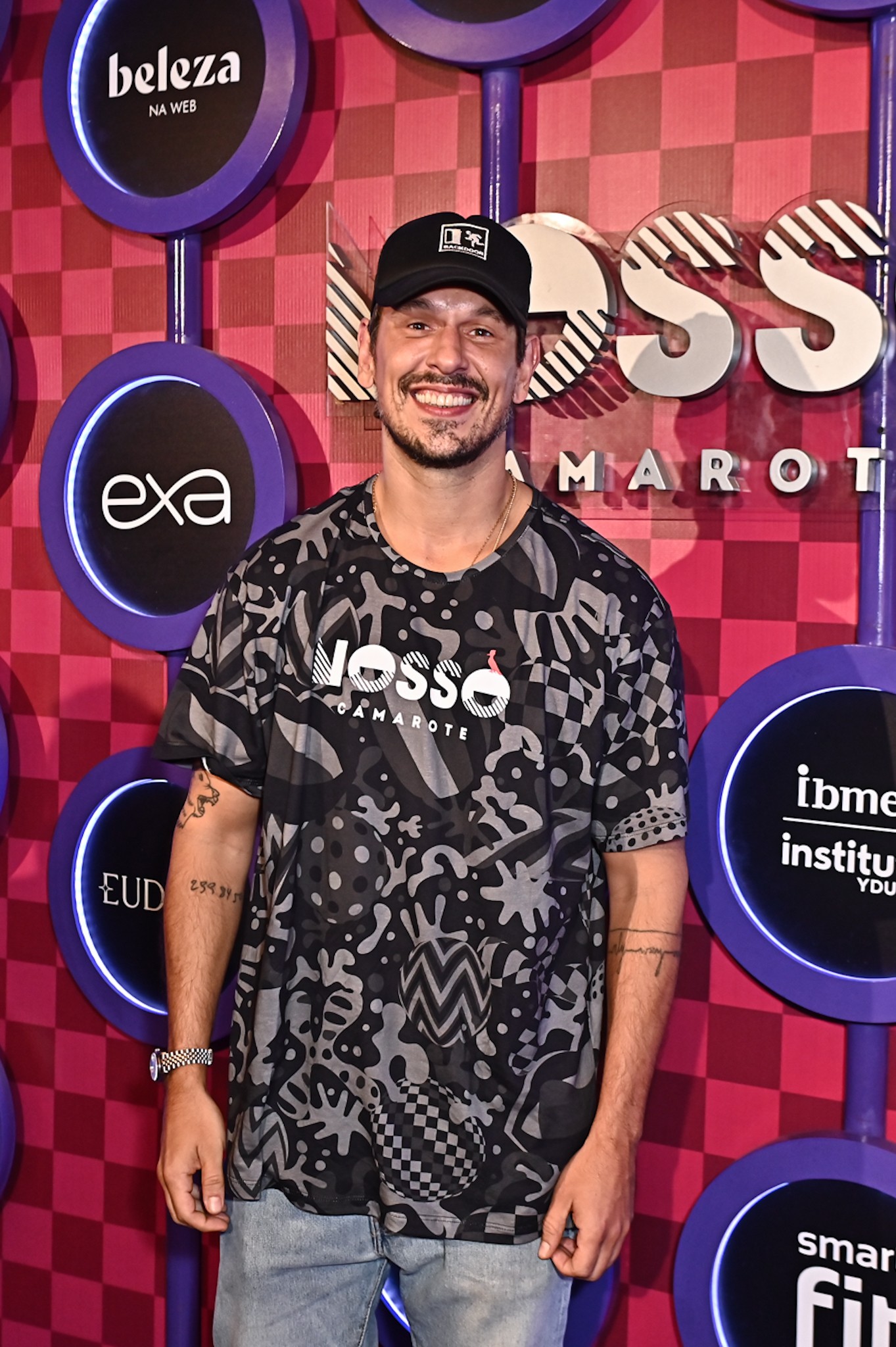 Yuri Lima fala sobre vida com IZA e Nala: 'Sou um cara muito família'