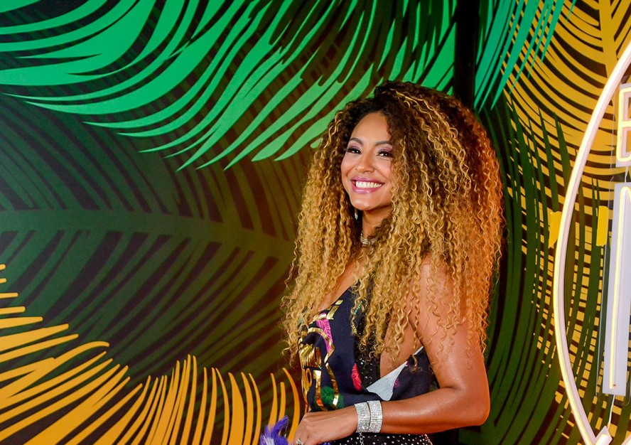 Sheron Menezzes curte Campeãs e fala sobre influência de 'Vai na Fé' em ...