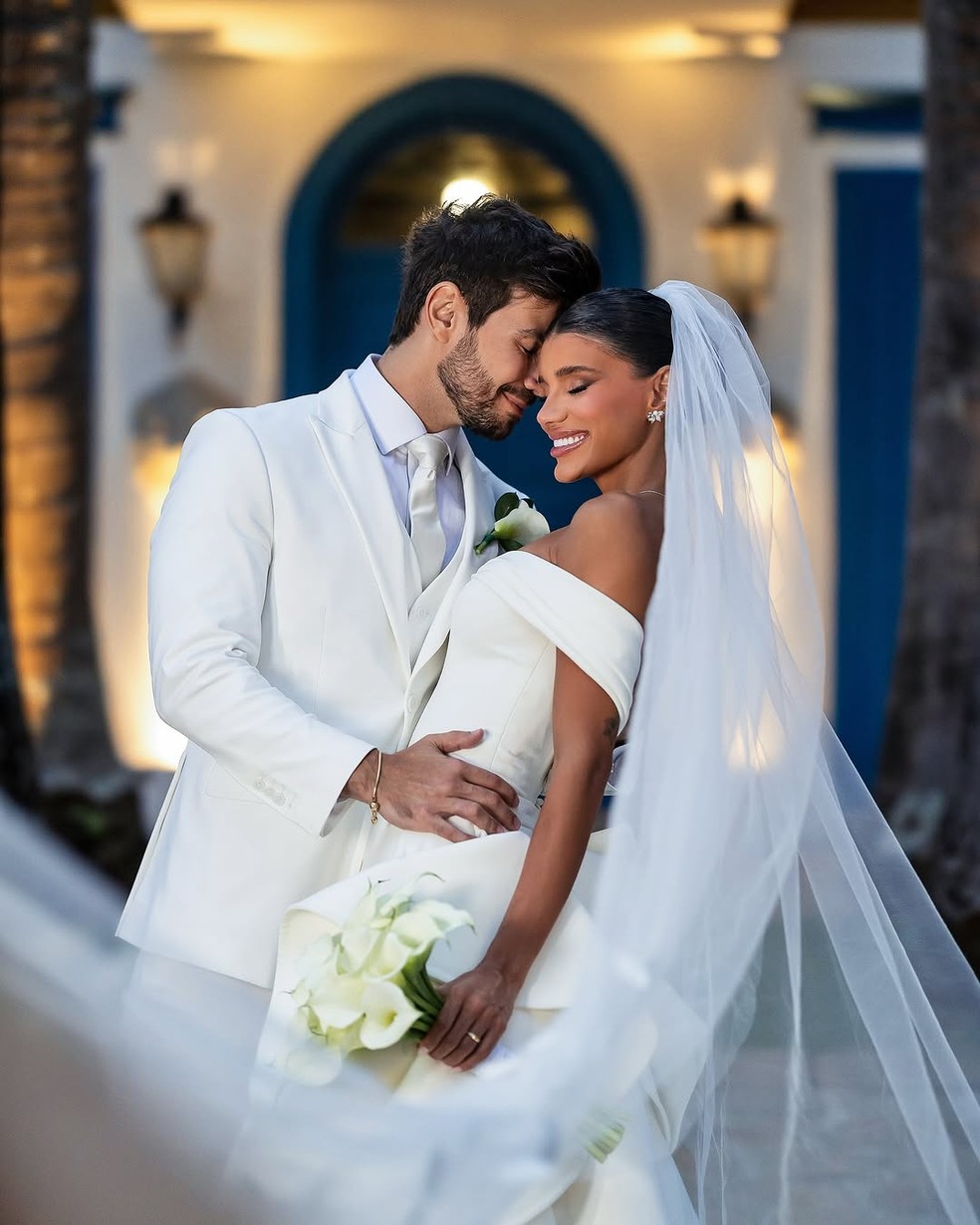 Mariano posta mais fotos de casamento com Jakelyne Oliveira: 'Ainda em ...