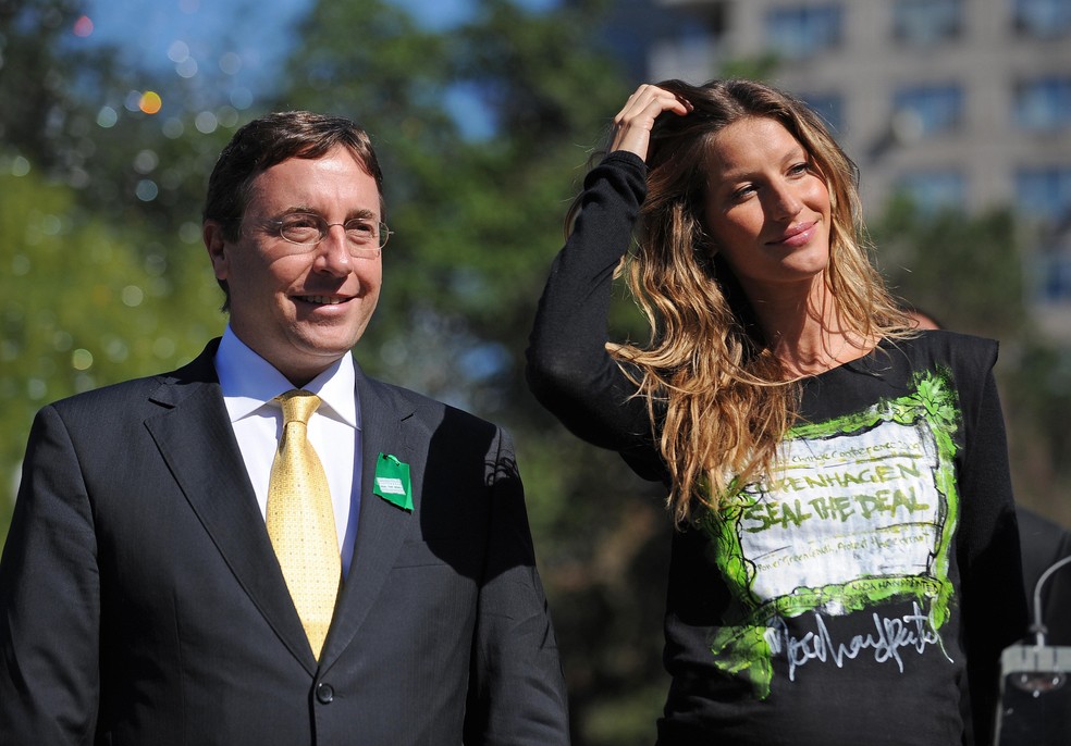 Gisele Bündchen grávida! Relembre as outras duas gestações da top em fotos
