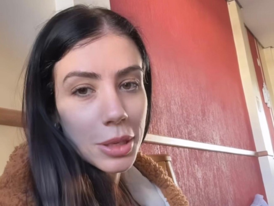 Maria Lina pega carona em avião da FAB após trabalho no RS e avisa ...