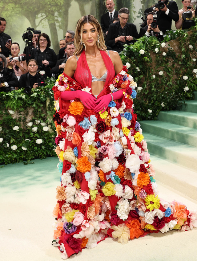 Met Gala 2024: veja os looks mais 'diferentões' da noite