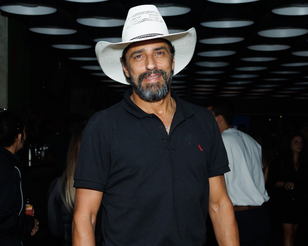 Ex-BBB Cowboy fala da morte do tio, pai dos sertanejos Victor e Leo ...