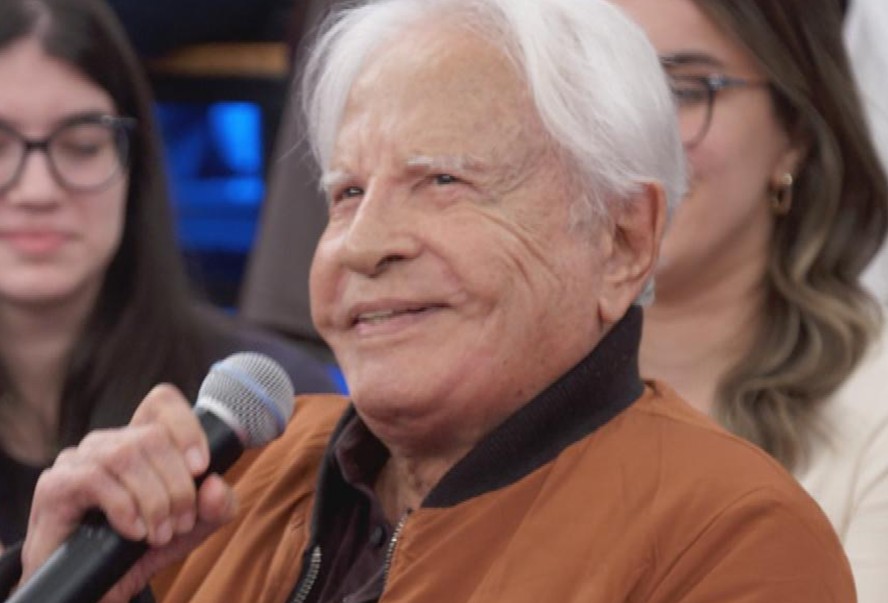 'Não quero trabalhar nessa área até os 100 anos', disse Cid Moreira em ...