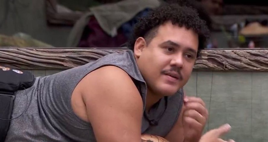 Lucas Buda critica sisters por 'câmera de eco' no BBB 24; entenda o termo