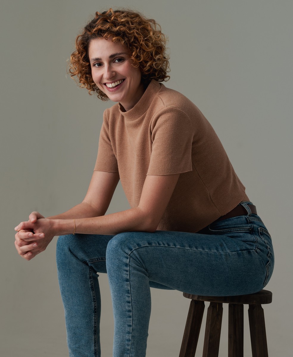 Carol Duarte conta bastidores de filme com Josh O'Connor, de 'The Crown ...