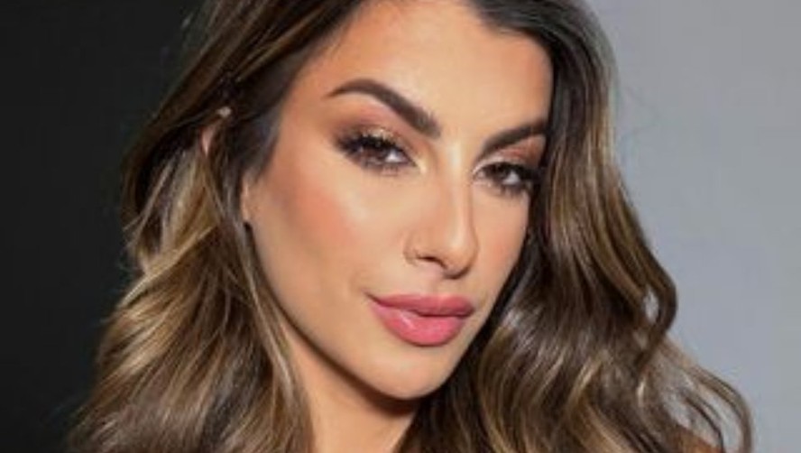 Nah Cardoso se diz aberta a experiências com mulheres após fim de casamento com Pe Lu