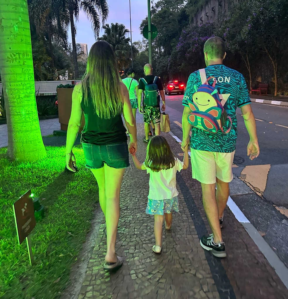 Daiana Garbin Parabeniza Tiago Leifert E Compartilha Fotos De Família