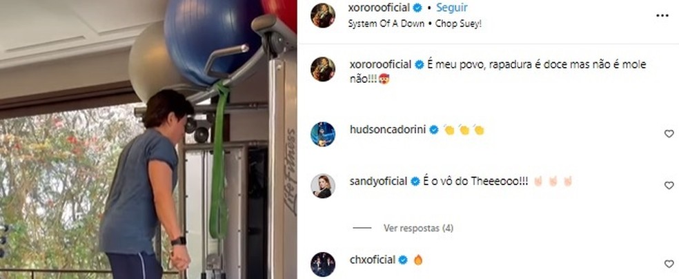 Xororó treina em academia particular, e Sandy incentiva o pai