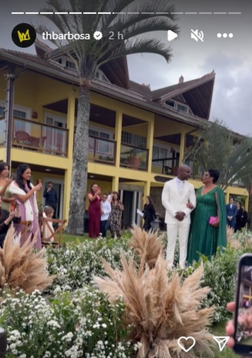 Com Peixinho, Thiaguinho mostra detalhes do casamento de Rafael Zulu e ...